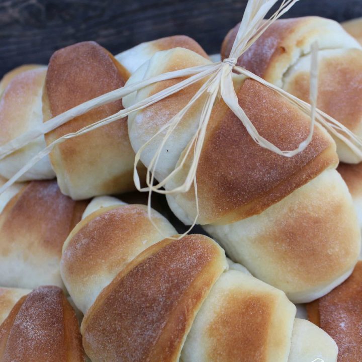 Dinner Sweet Rolls - A Dash of Sanity