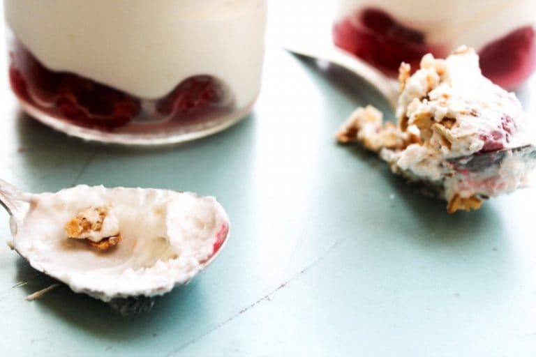 Sweet Quark & Berry Parfait - Dash of Sanity