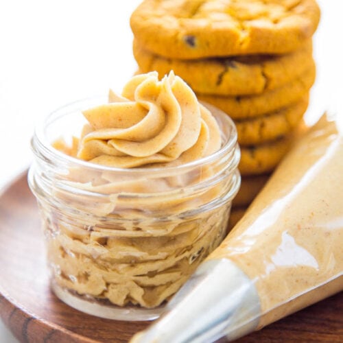Pumpkin Spice Buttercream Frosting - Dash of Sanity