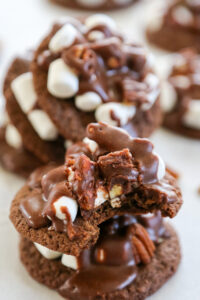 Mississippi Mud Cookies - Dash of Sanity